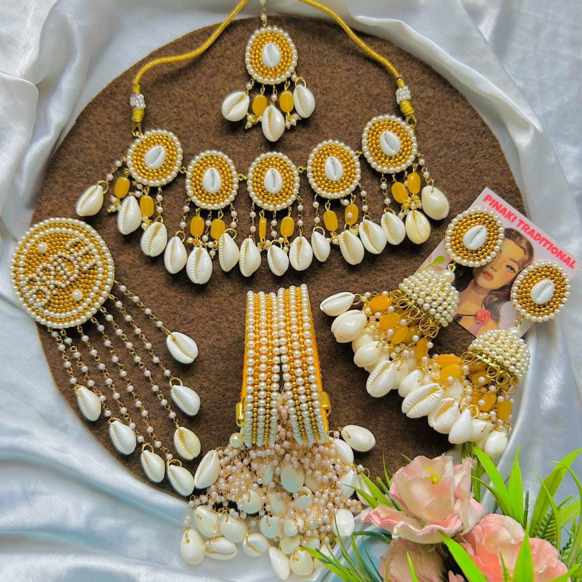 pinakitraditional – Handmade Jewellery